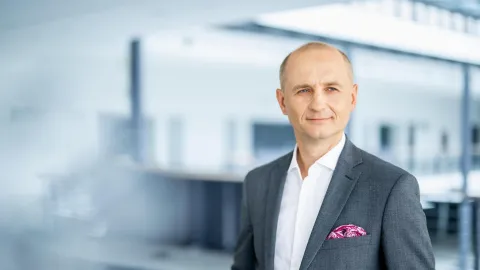 Dr. Maciej Meder | zeb